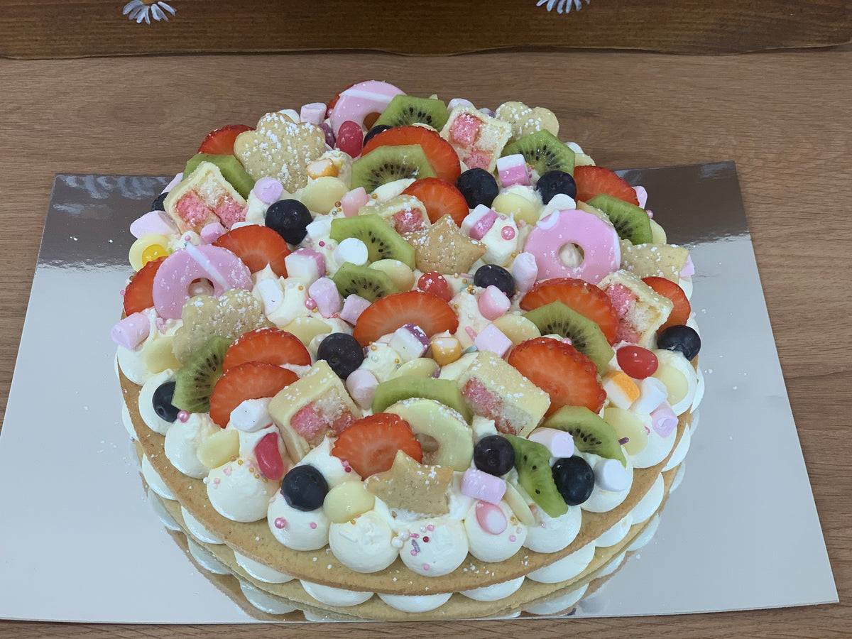 Celebration cheesecake ( Round) – Fiddley Diddley