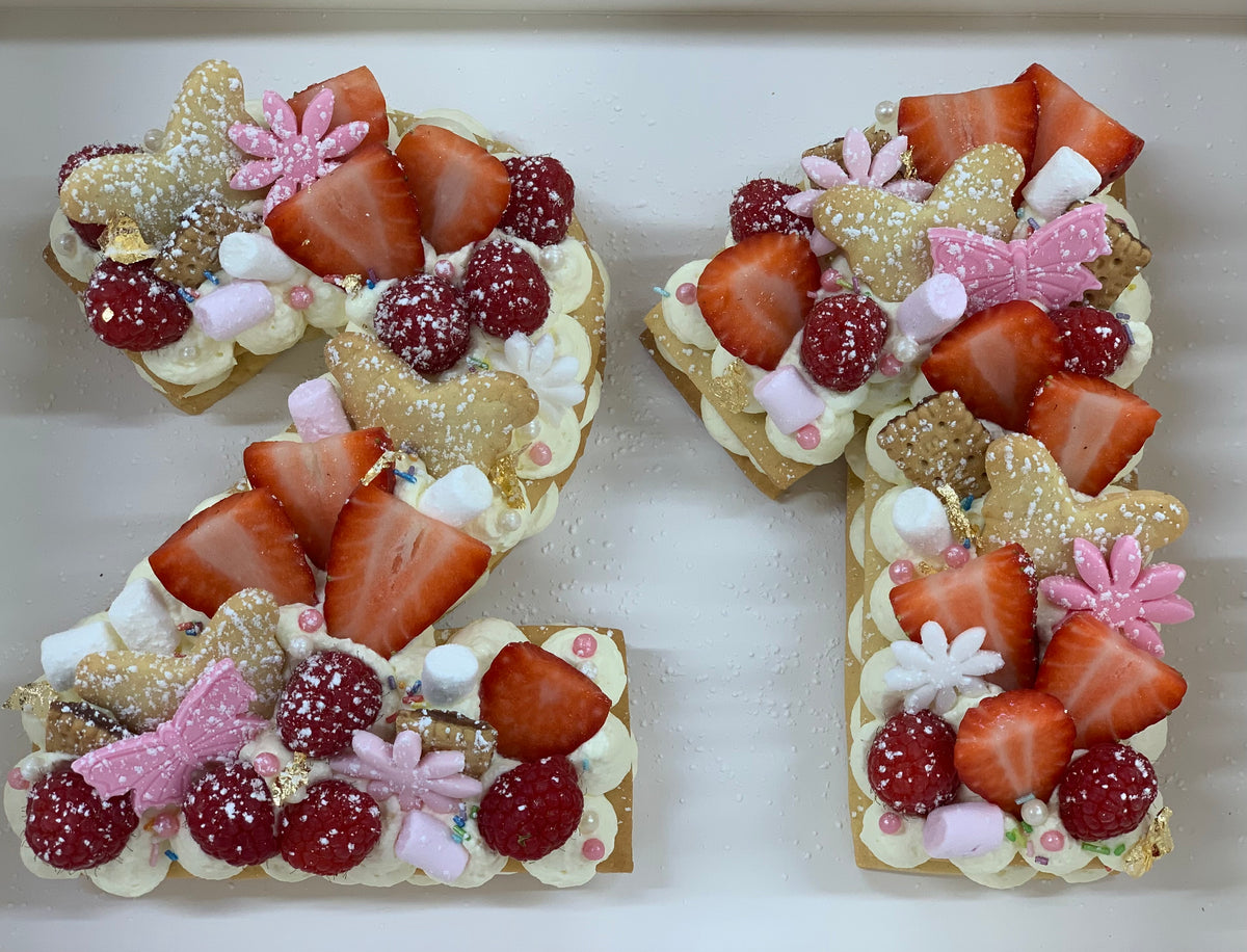 NEW Cheesecake number cake perfect for any occasion – Fiddley Diddley